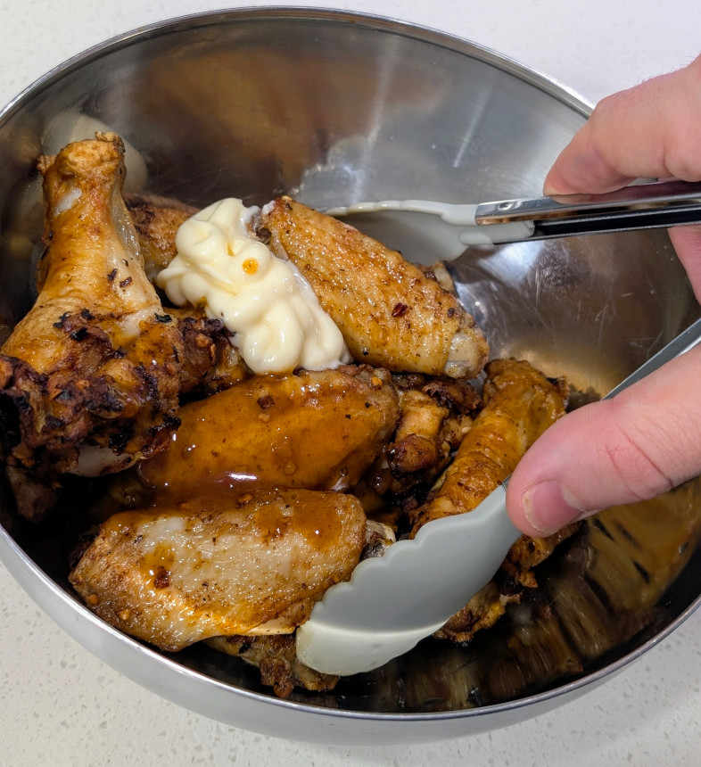Air Fryer Spicy Chicken Wings: 20 Minute Recipe