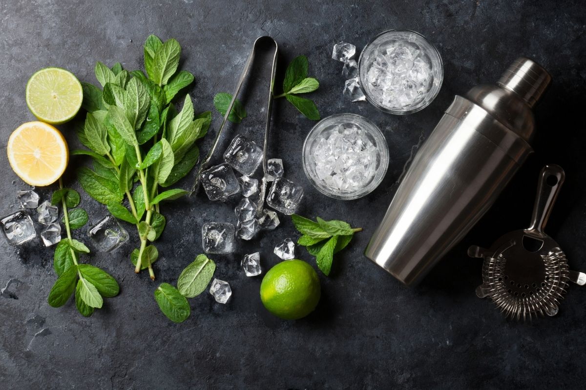 The Ultimate Refreshing Cucumber Lime Mocktail (Easy & Healthy)